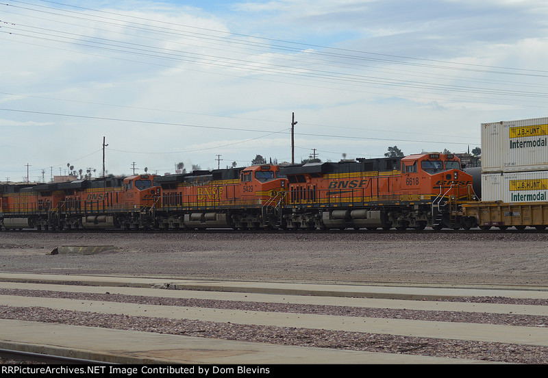 BNSF 5429